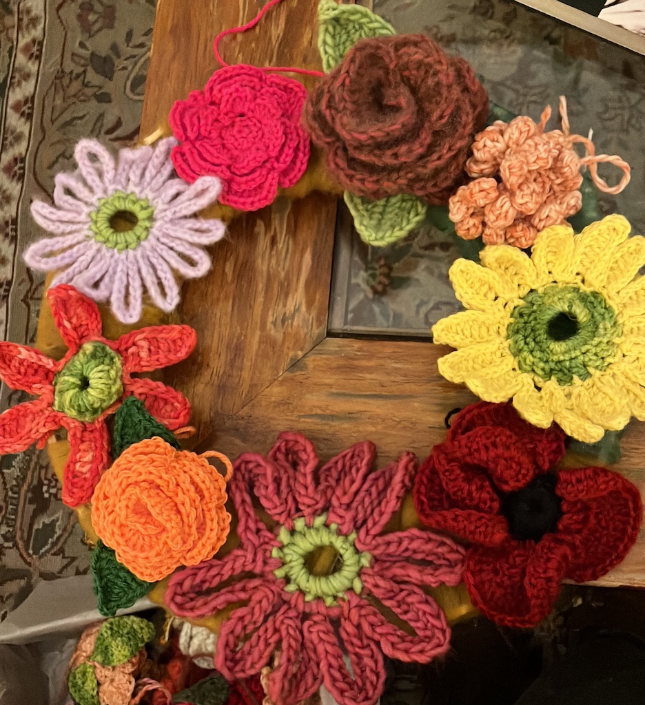 Circulos con flores de diversos colores y formas - Hilandia Tejiendo ...